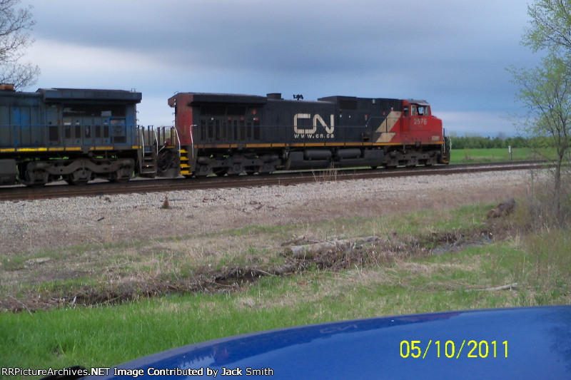 CN 2576